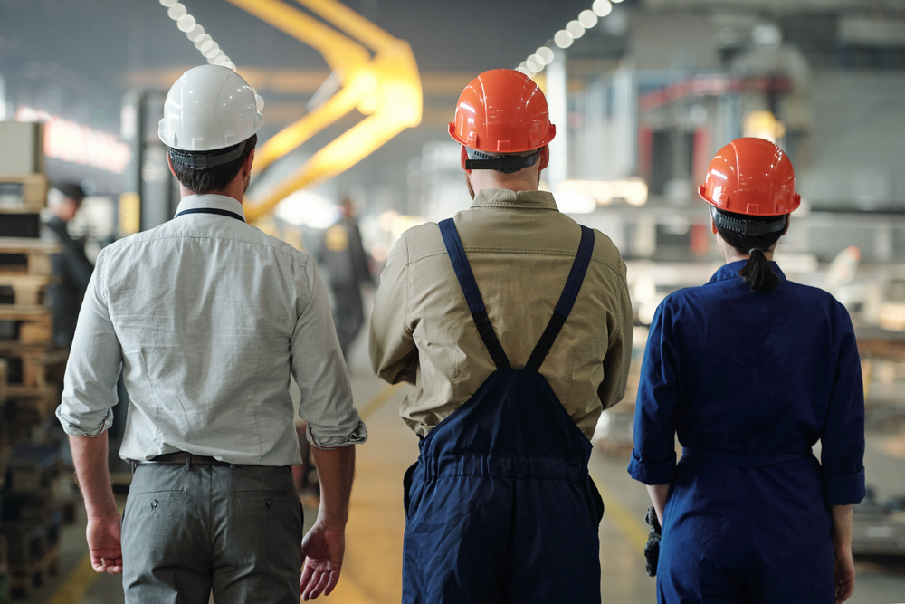 Top 10 Workwear Companies in Germany: Boost Safety by 45%